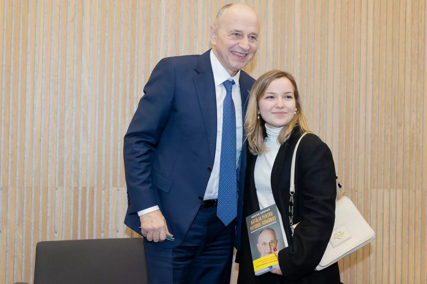 Mircea Geoană, lansare de carte în Londra - ROL.ro