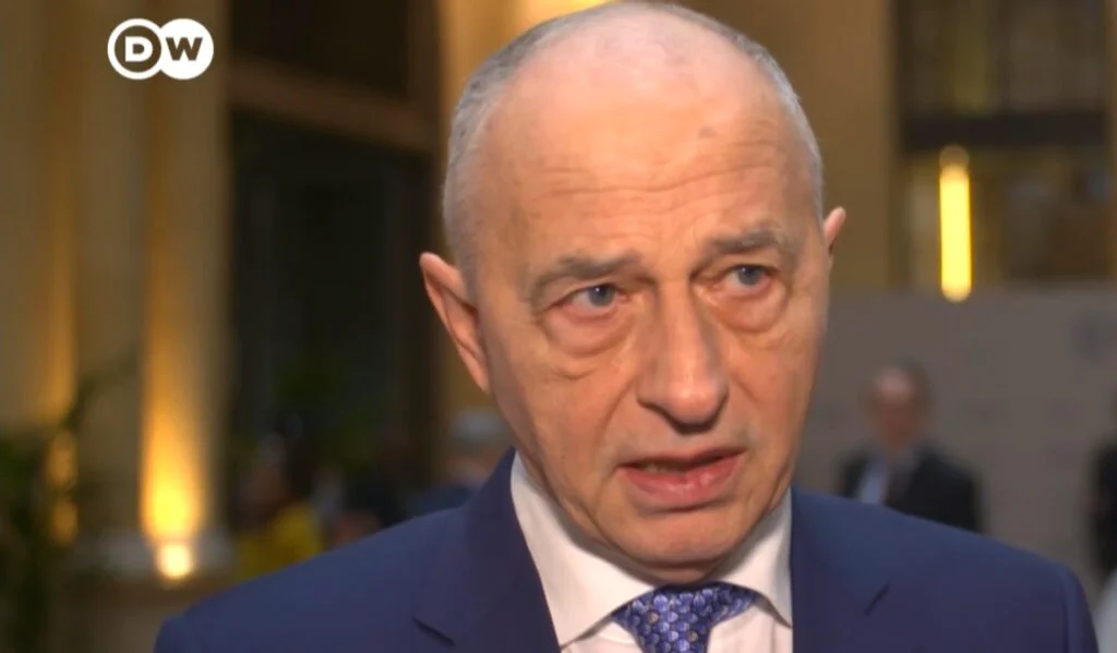 Mircea Geoană, diagnosticat greșit în România - ROL.ro