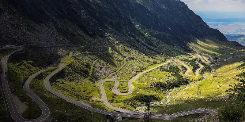 Top destinații din România accesibile cu mașina închiriată - ROL.ro